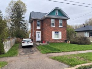 LEGENDARY SON TO BE BURIED OVERLOOKING LIGHTFOOT FAMILY HOME ...