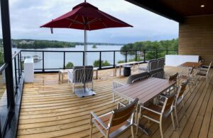 LUXURY ON THE LAKE: ALEXANDER OFFERS RETIREMENT RESISDENCE AND CARE ...