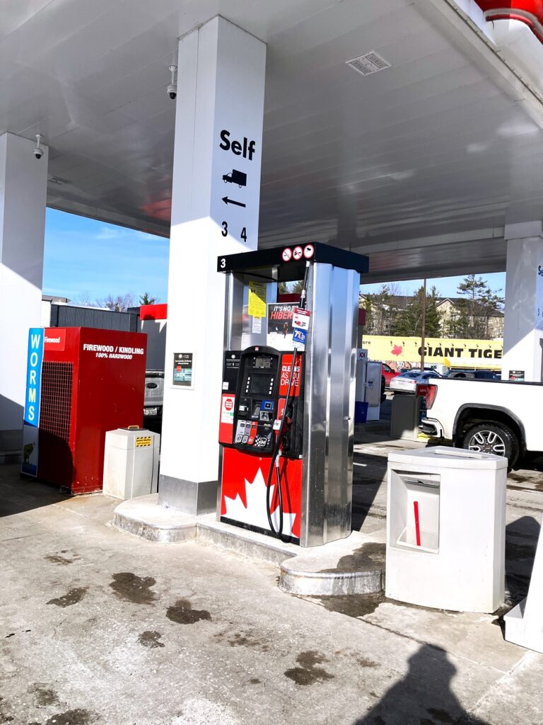 POLICE ARREST HUNTSVILLE MAN, 18, IN GRAVENHURST GAS BAR FIRE, CHARGE ...